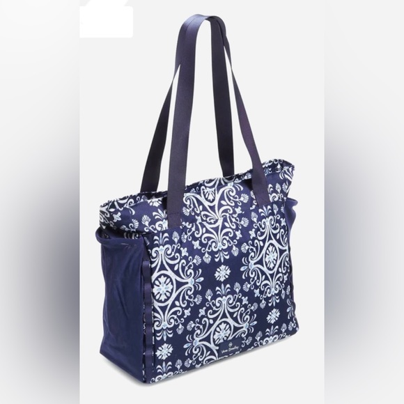 Vera Bradley | Bags | Vera Bradley Lighten Up Sport Tote Bag In Steel ...